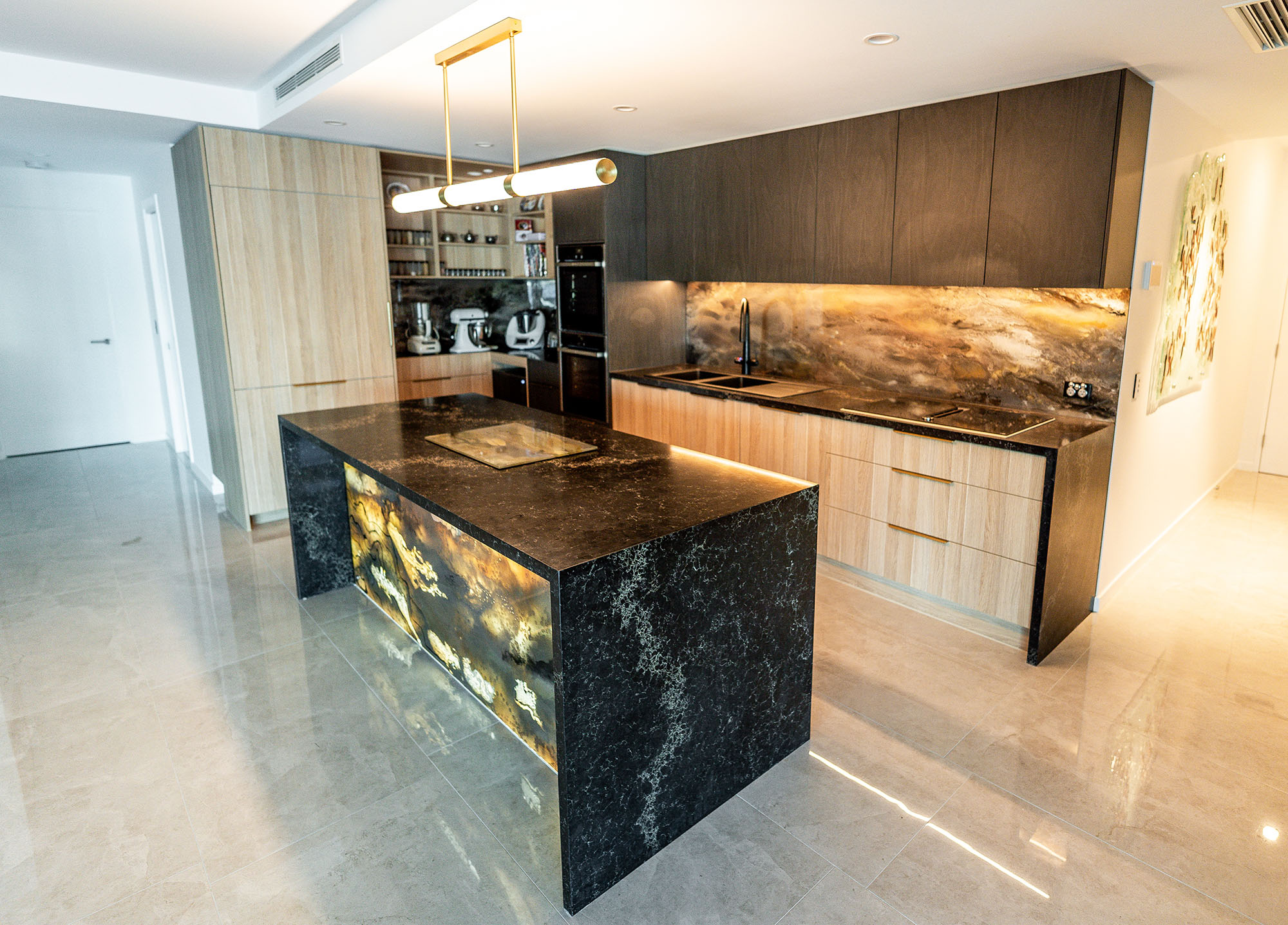 KITCHEN FEATURE - Lisa de Boer