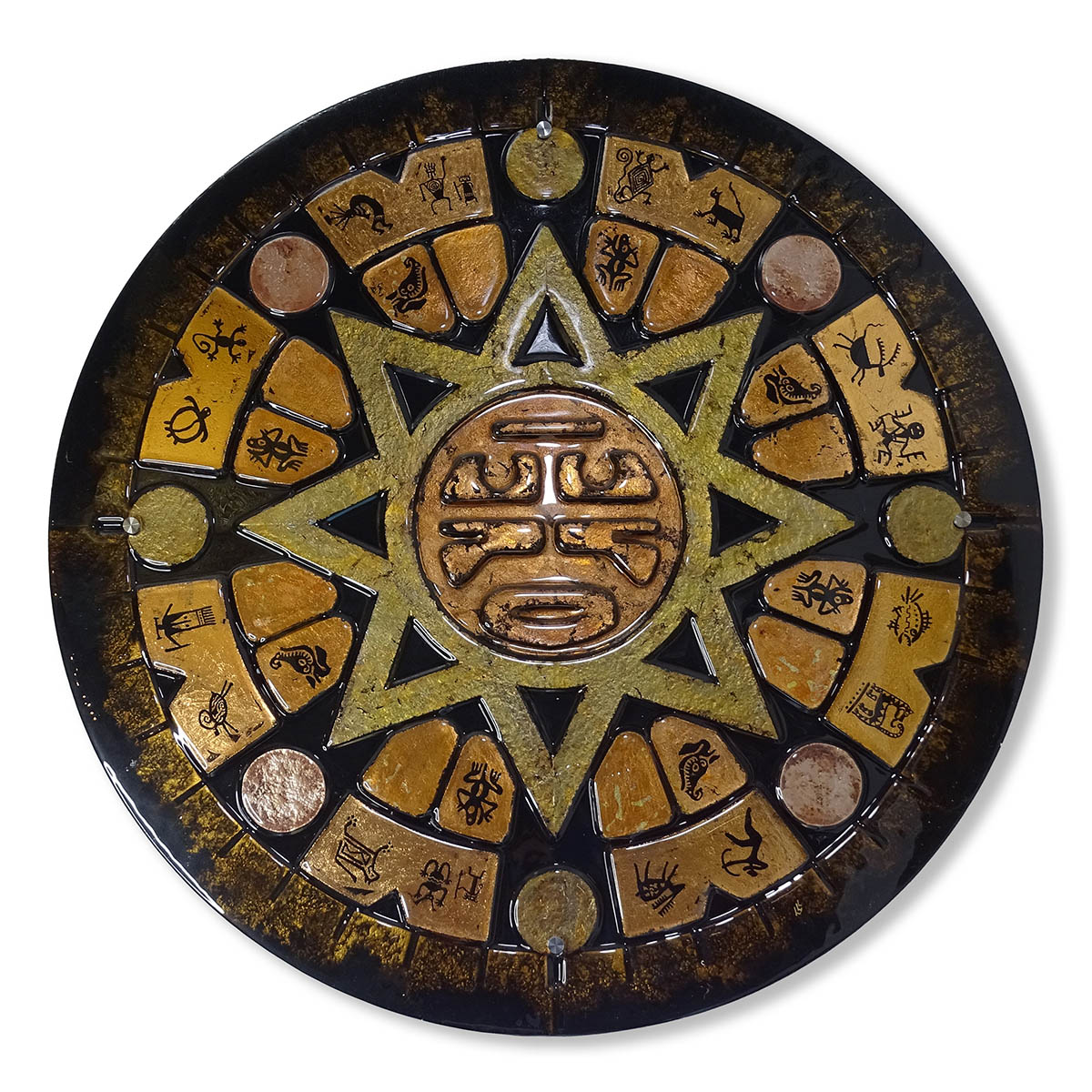 Aztec Shield - Lisa de Boer